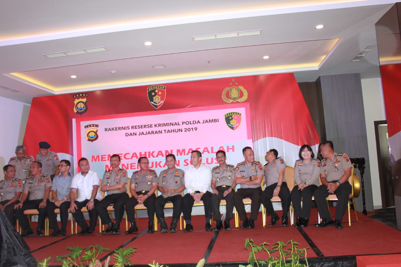 Kapolda Jambi Irjen Pol Muchlis Membuka Rapat Kerja Teknis (Rakernis ...