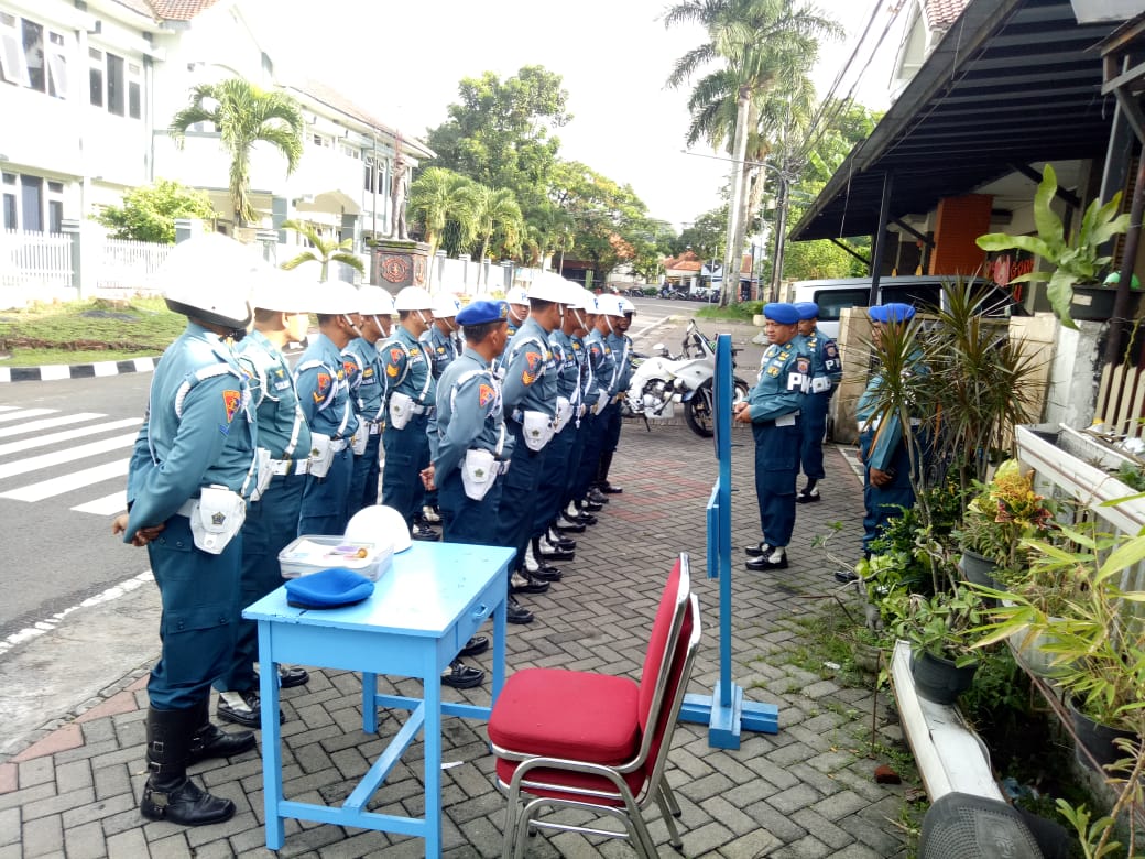 PERINGATI HUT POMAL KE 74 DENPOM LANAL MALANG TEGAKKAN DISIPLIN ...